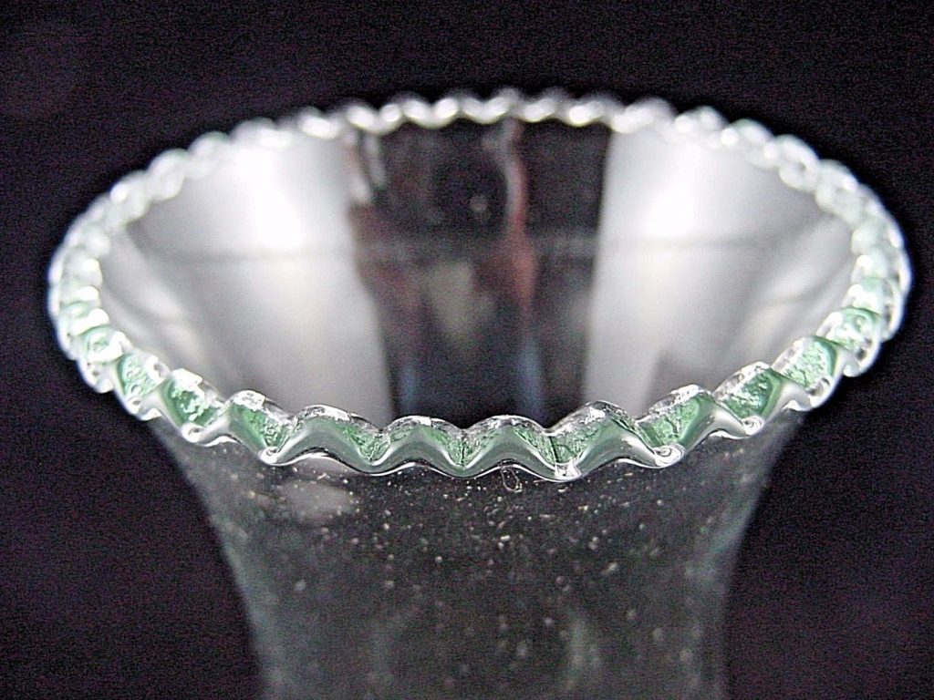 Three Face Oil Lamp Vaseline Opalescent over Vaseline Crystal Glass ...