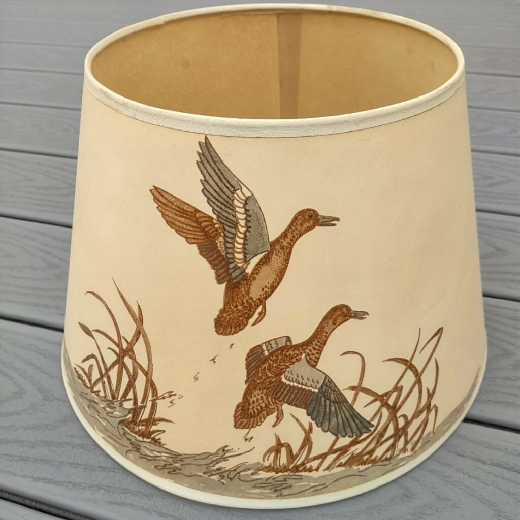 Aladdin Lamp Flying Ducks Whip-O-Lite Shade 14 Inch Diameter - Imperial ...