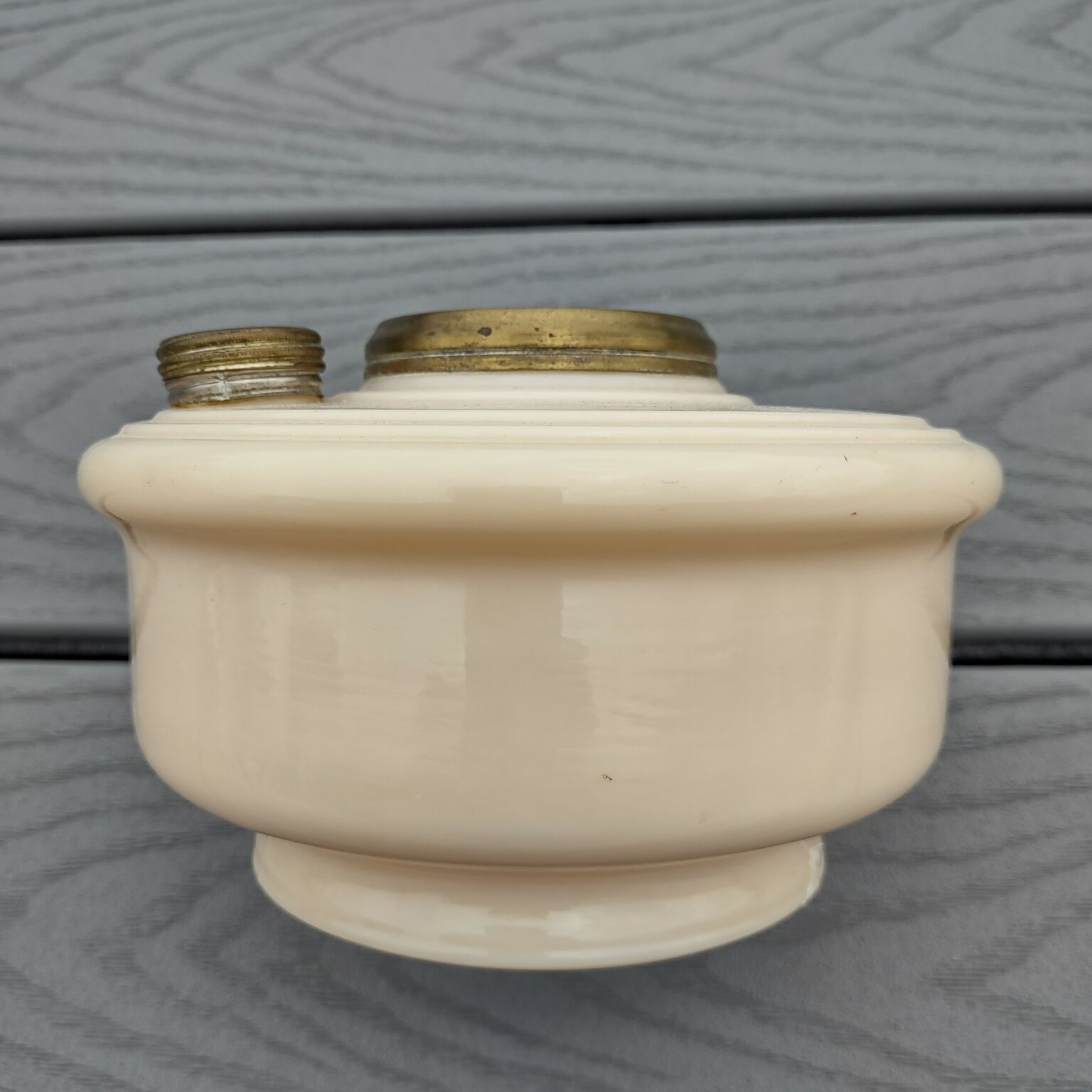 Aladdin Lamp Old Formula Alacite Font - Imperial Lighting Co.