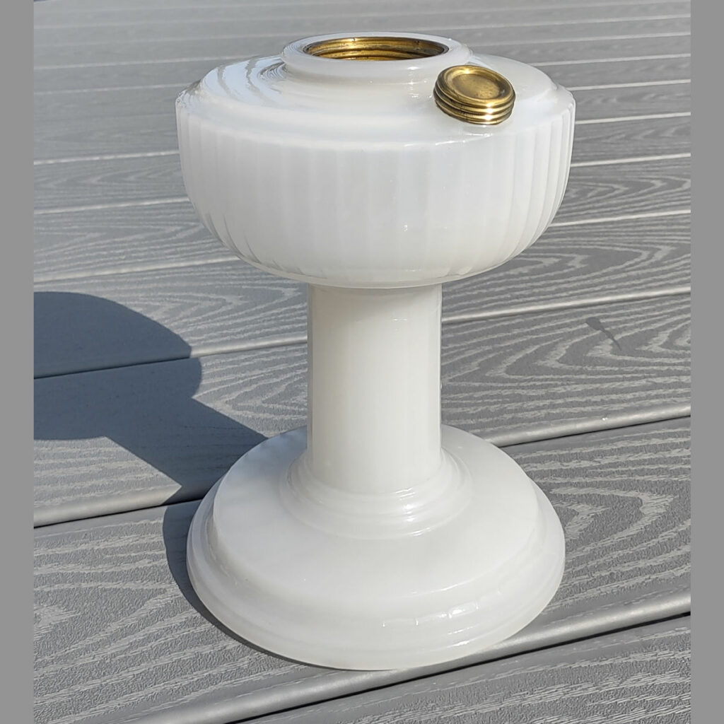 Aladdin Lamp Solitaire White Moonstone Glass Circa 1938 - Imperial ...