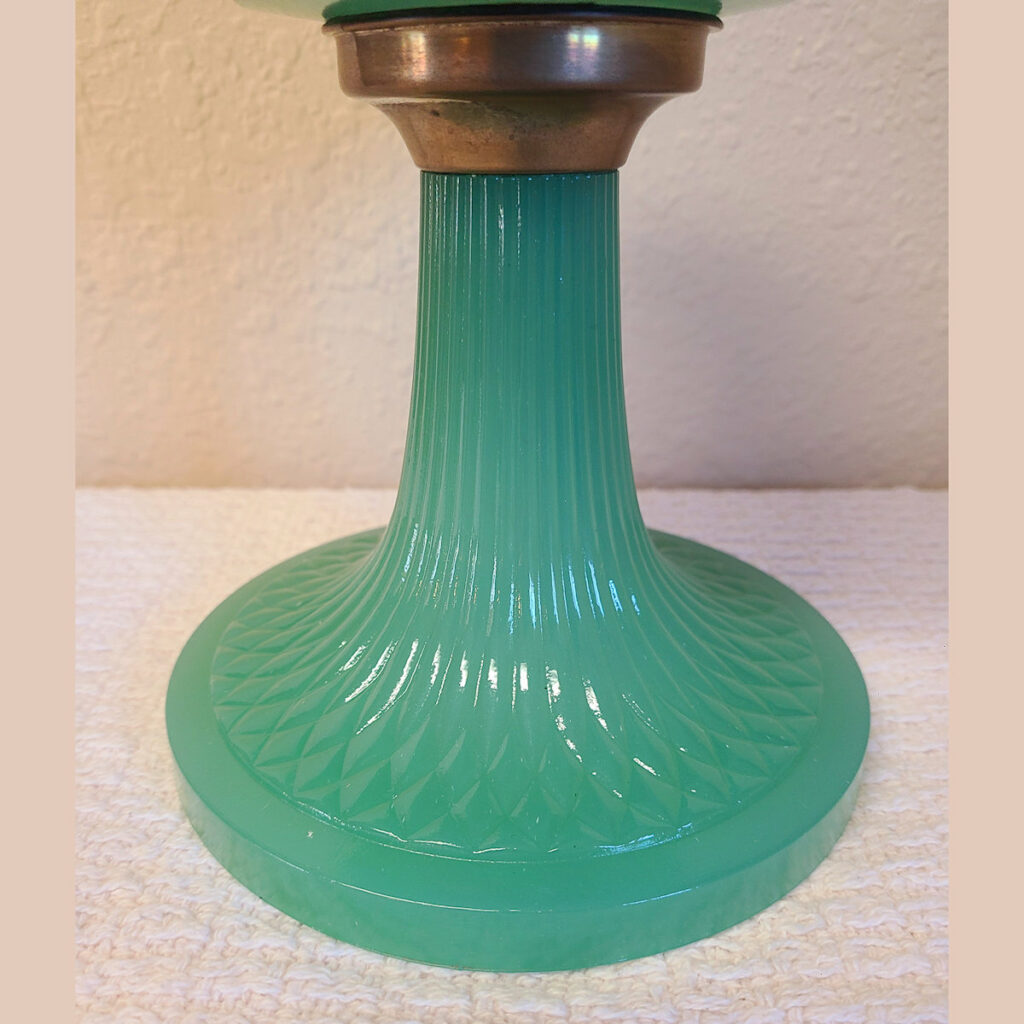 Aladdin Lamp Green Moonstone Diamond Quilt Base circa 1937 - Imperial ...